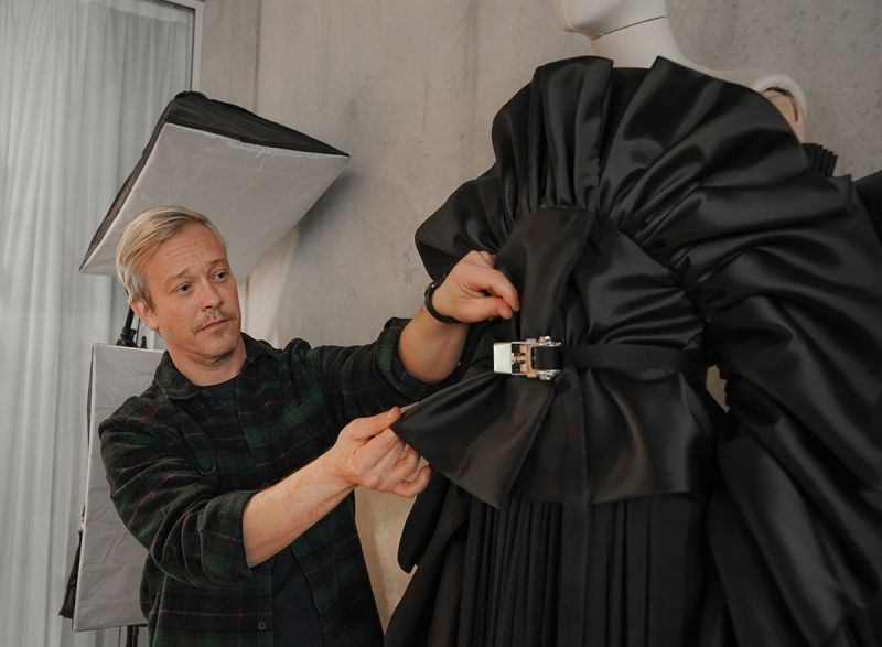 Exclusief interview met Claes Iversen: ‘Ik creëer een droomwereld, een ...